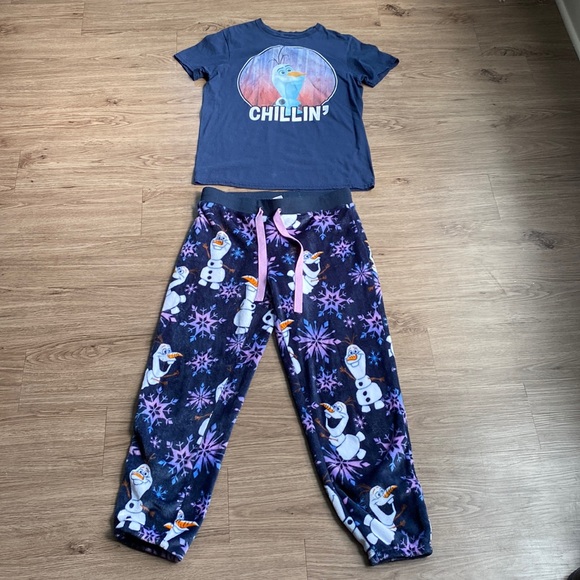 Disney | Intimates & Sleepwear | Disney Frozen Olaf Pajama Set | Poshmark